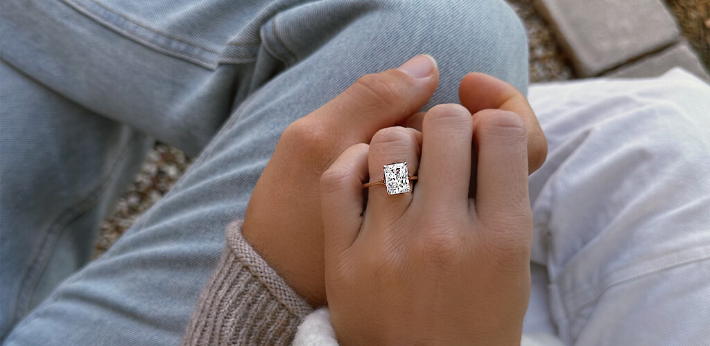 Read Our Guide On How To Pick The Right Engagement Ring